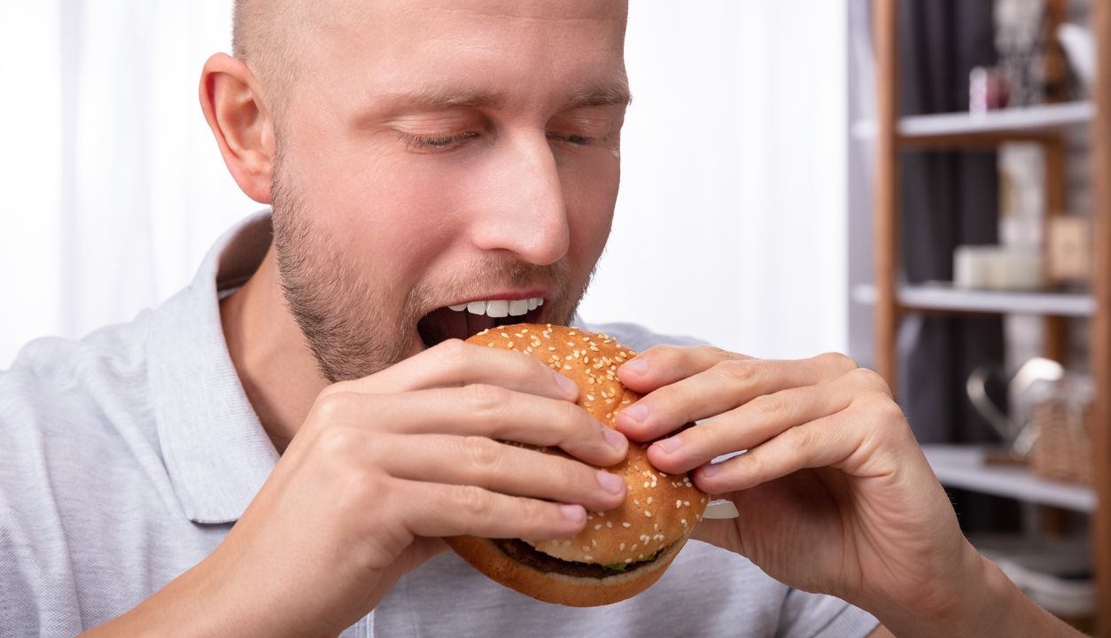 Westliche Ernährung und erblich bedingter Haarausfall