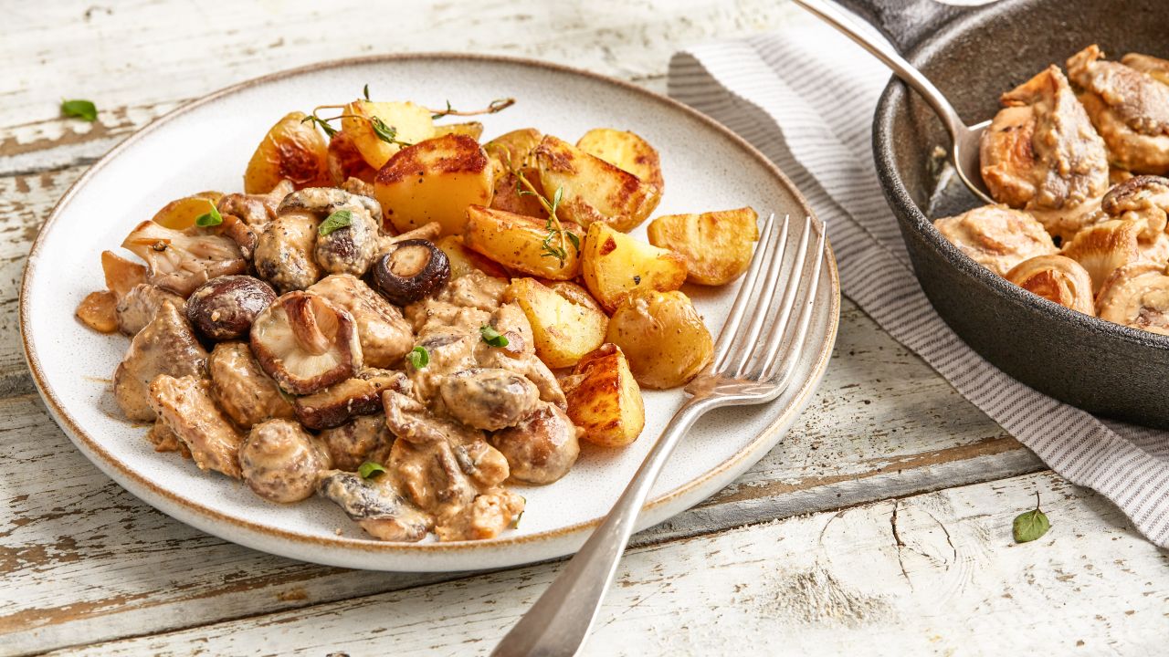 Gebratene Pilze und Kartoffeln: Ein leckeres Rezept